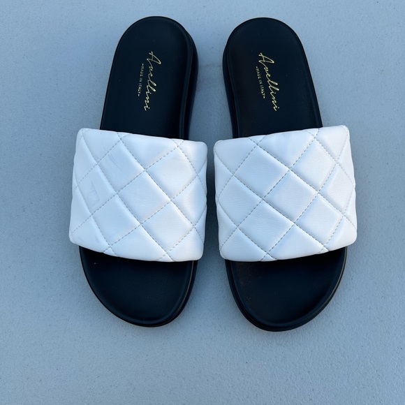 Avellini | Shoes | Avellini Sandals Made In Italy Size 9 Worn Once ...